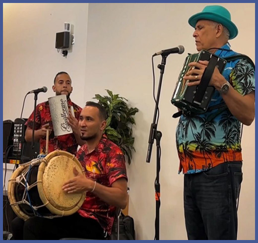 Biblioteca Pública de Queens Presenta Perico Ripiao Con Berto Reyes Y ...